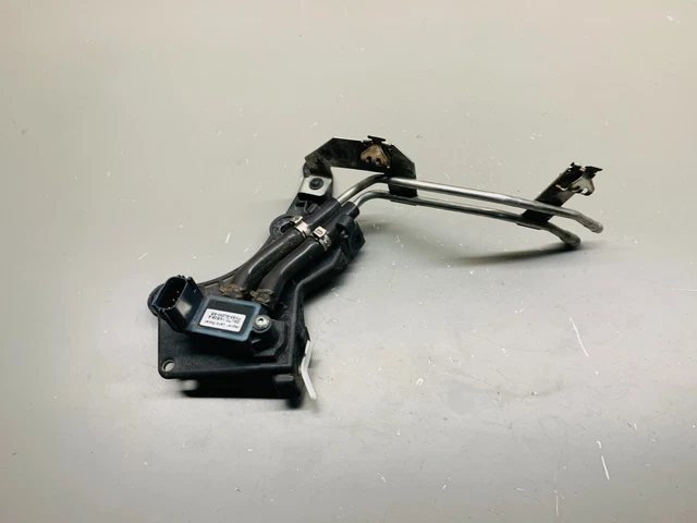 LAND ROVER DISCOVERY Dpf Pressure Sensor 2021 Hse 3.0 Diesel ...