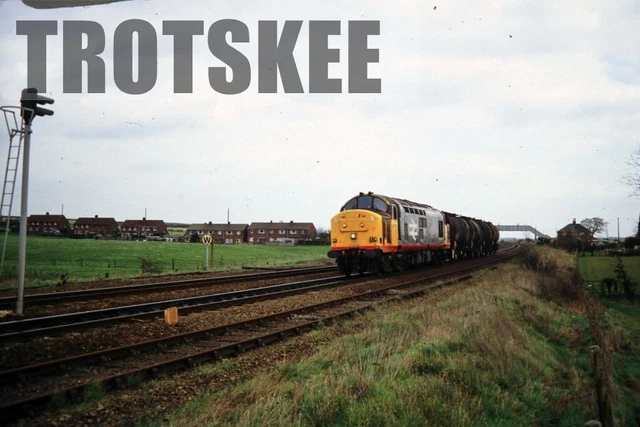 35MM SLIDE BR British Railways Diesel Loco Class 37 37685 Melton Ross ...
