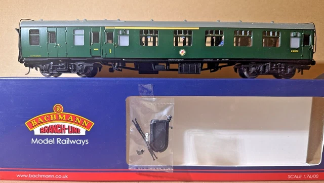 BACHMANN 39-228D - BR Mk1 BCK Brake Composite Corridor SR Green £30.00 ...