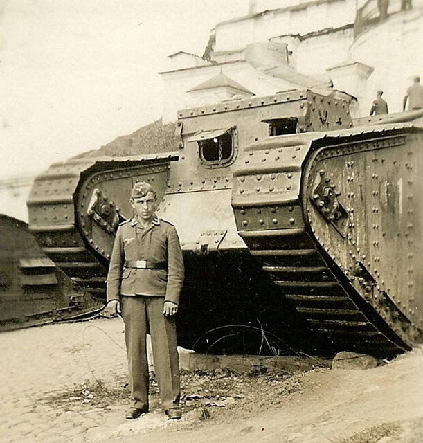 **RARE! LUFTWAFFE AIRMAN by WW1 Panzer Tanks Outside Church; SMOLENSK ...