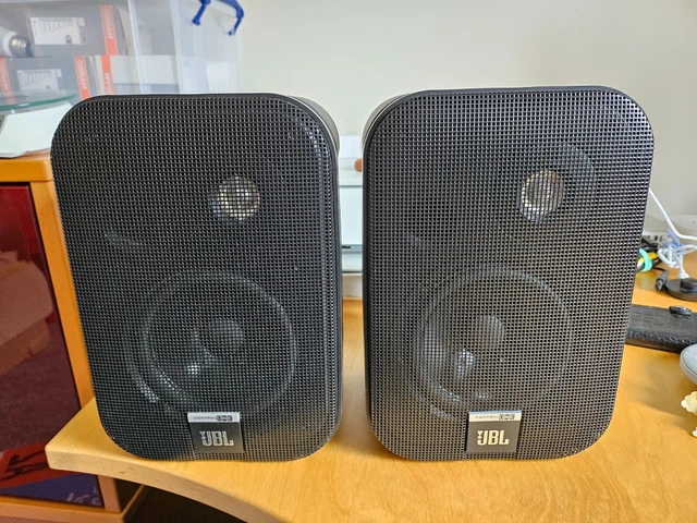 A PAIR OF JBL Control One (Black) Bookshelf Speakers £37.49 - PicClick UK