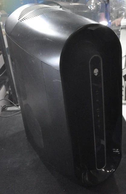 DELL ALIENWARE AURORA R10 Ryzen Edition w Ryzen 7 3700X 16 GB 256 GB ...