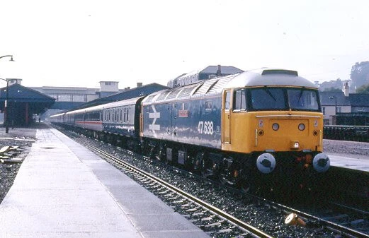 ORIGINAL COLOUR SLIDE of ex works 47638 BR class 47 diesel loco £2.25 ...