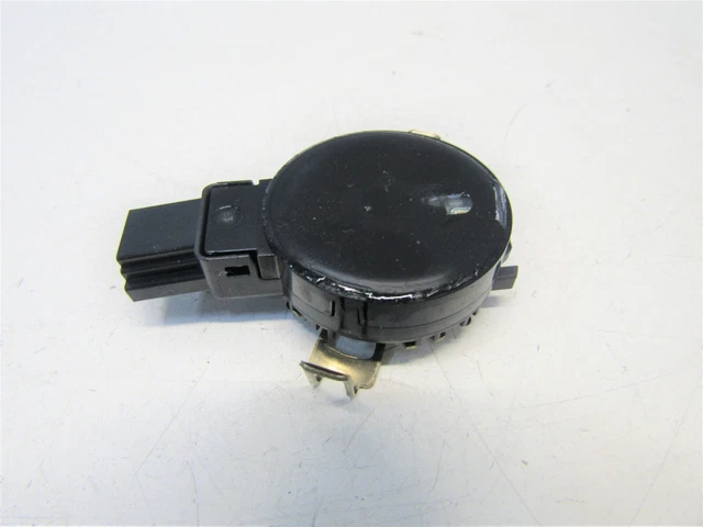 NISSAN QASHQAI J11 2018-19 Windscreen Rain Sensor 285352628R #9701 £19. ...