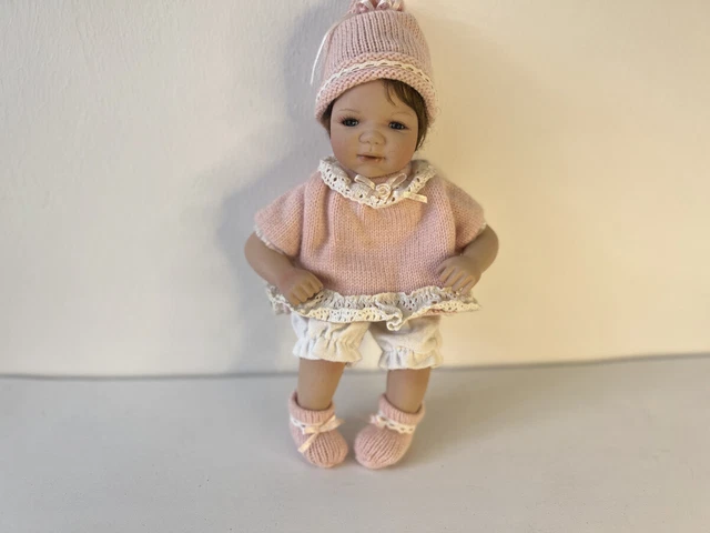 ONCROWN POUPON DE Collection Porcelaine Poupée 27 Cm. en Parfaite Condition EUR 30,11 - PicClick FR