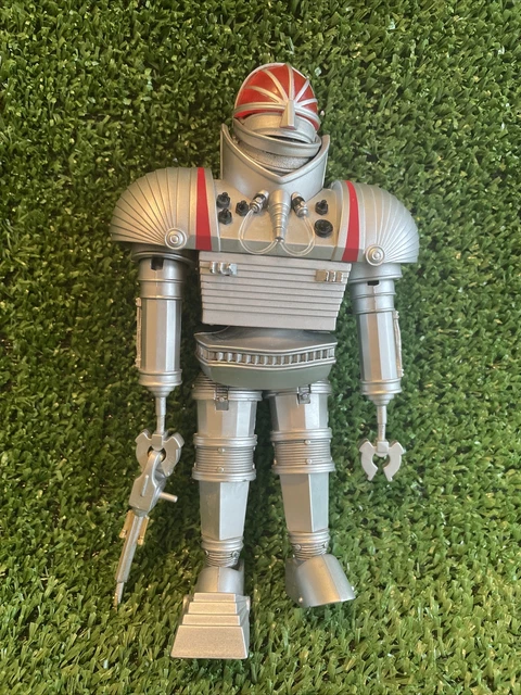 DOCTOR WHO K1 Robot The Giant Robot Figure Collect With Gun Missing One ...