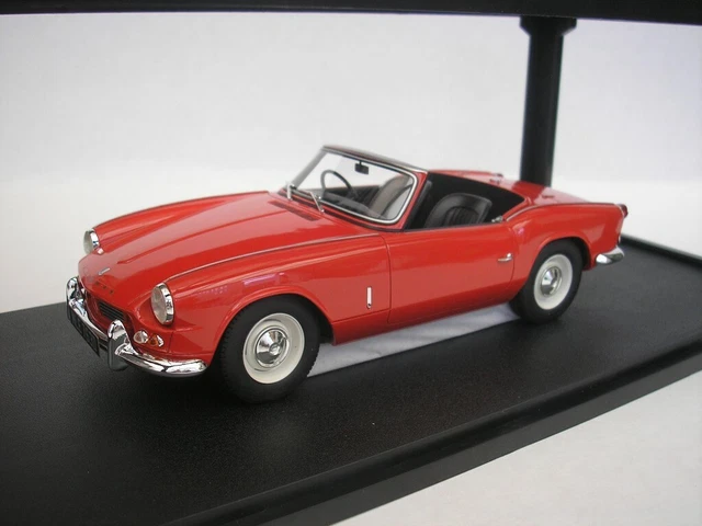 TRIUMPH SPITFIRE MK Ii 1965 Signal Rot 1/18 Cult Scale Models Cml091-2 ...