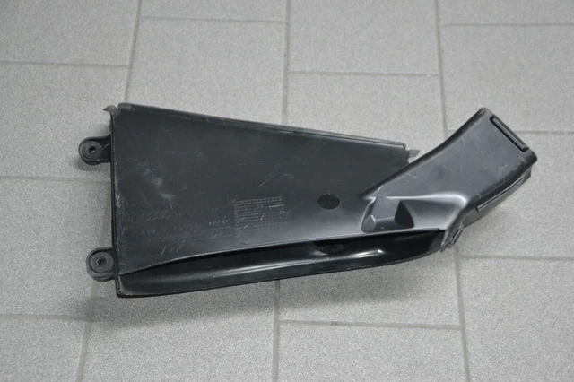 AUDI R8 42 Ventilación de Aire Conducto Derecho Rh Air Consumo Duct ...
