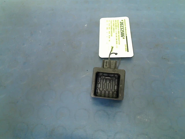 RELAIS BOUGIE PRECHAUFFAGE Renault Megane IV (RFBB) 2020 110675590R EUR ...