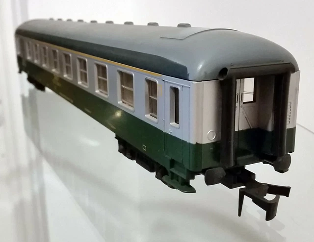 LIMA MODEL RAILWAY O Gauge SNCF 1st Class Corridor Coach £58.00 ...