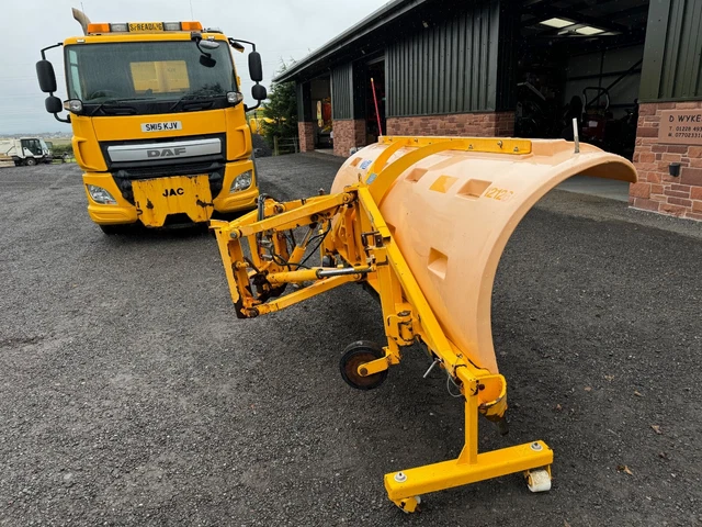 ECON SNOW PLOUGH For Truck - Fits Cuthbertson Bracket Also £1,750.00 ...
