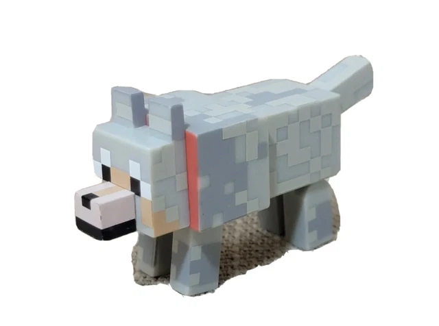 MINECRAFT TAMED WOLF Dog Toy Action Figure, Red Collar 2013 Jazwares ...