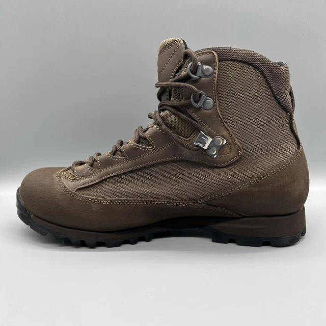 BRITISH ARMY ISSUE AKU Tactical Boots - Pilgrim Uk 7 - Goretex - Gtx ...
