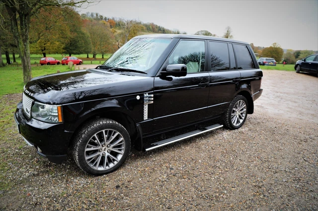 RANGE ROVER AUTOBIOGRAPHY 4.4 Tdv8 Black Limited Edition 2011 Model ...