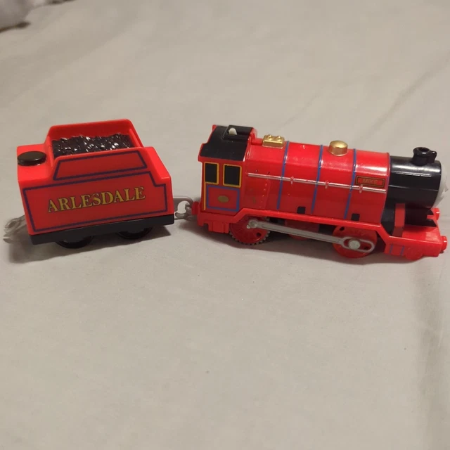 TRACKMASTER MIKE & TENDER Thomas & Friends Motorised Battery Train £4. ...