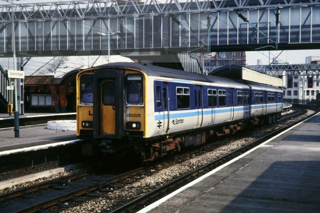 35MM SLIDE BR British Railways DMU Class 150 150225 1989 Manchester ...