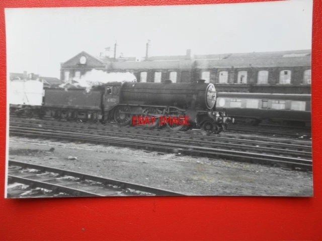 PHOTO LNER Ex Gnr Gresley Class K3 2-6-0 Loco 61821 At Doncaster £3.00 ...