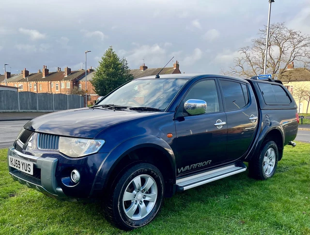 2009 MITSUBISHI L200 Double Cab DI-D Warrior II 4WD 134Bhp PICK UP ...