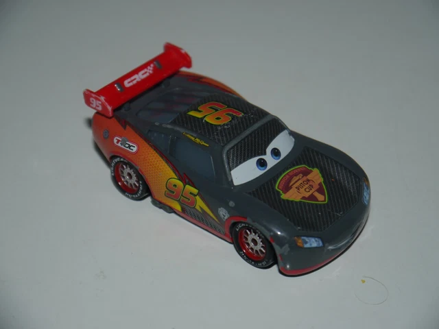 DISNEY PIXAR CARS CARBON RACER LIGHTNING MCQUEEN #95 Die-cast 1:55 ...