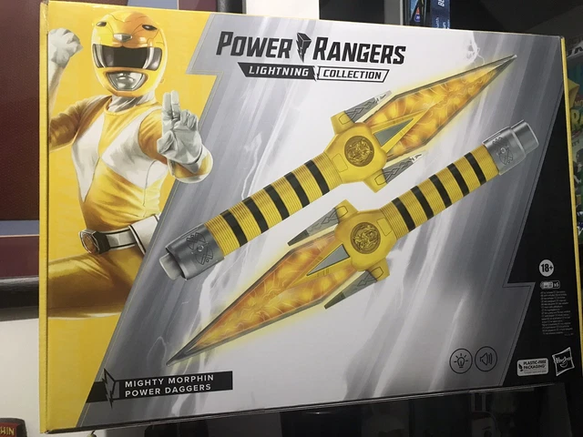 POWER RANGERS LIGHTNING Collection Mighty Morphin Yellow Power Daggers ...