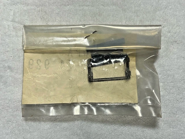 RARE - VINTAGE Federal Signal Switch box Switch Blank Out Cover Model ...