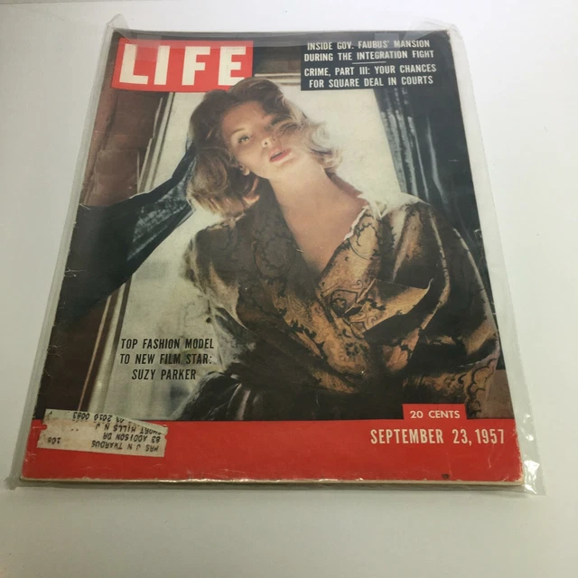 LIFE MAGAZINE SEPTEMBER 23 1957 Top Fashion Model To New Film Star Suzy ...