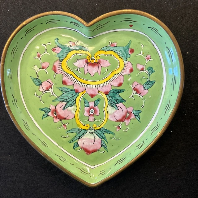 VINTAGE CHINESE PEKING enamel heart-shaped dish w/polychrome lotus ...