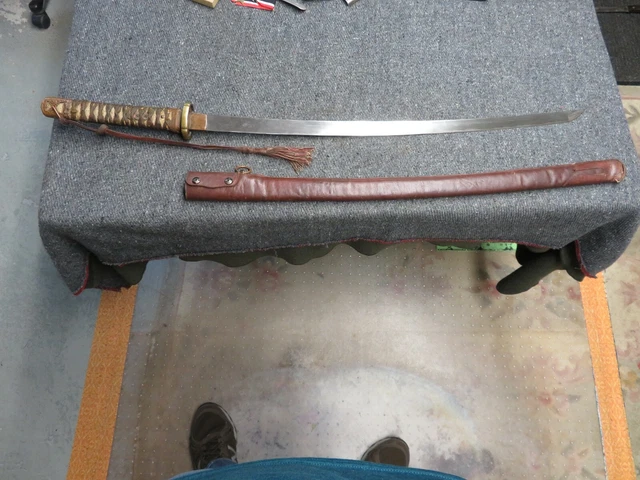 WWII JAPANESE ARMY Officer Shin Gunto Sword W/ Leather Covered Scabbard ...