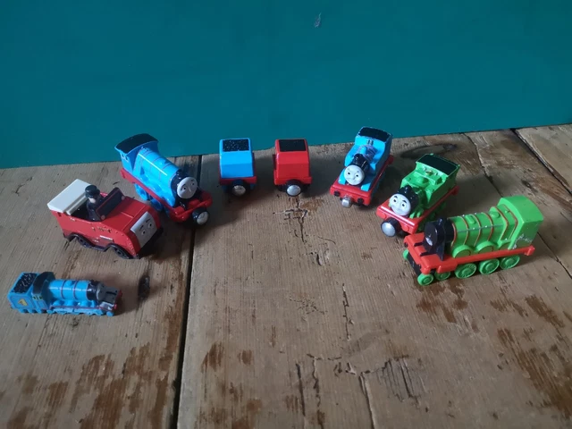 THOMAS THE TANK engine & friends action figure train toy bundle Mattel ...