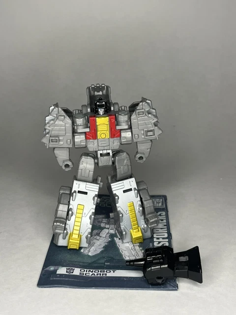 HASBRO TRANSFORMERS GENERATIONS Legacy Evolution Dinobot Scarr Core ...