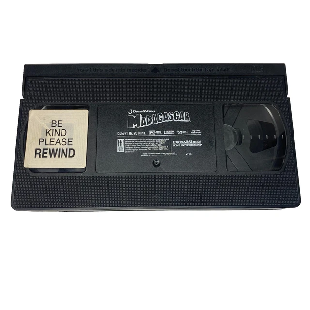 RARE MADAGASCAR VHS Tape Late Release 2005 Cartoon Animation Dreamworks ...