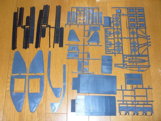 1/35 EMHAR MKIV MALE, MkIV FEMALE, TAD, MkA WHIPPET 4er Set. EMHAR ...