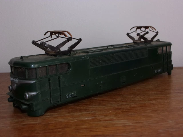 HO 1/87 JOUEF BB9201 BB 9200 SNCF idem Caisse locomotive pantographes vitres EUR 20,00 - PicClick FR