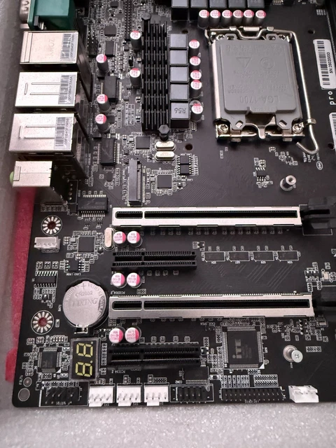 CWWK Q670 12-BAY NAS M-ATX Motherboard(LGA1700, 12th/13th/14th Gen) £ ...