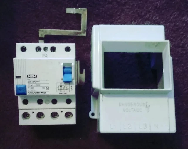 Motor 306d2 MEM EATON 32 AMP CURVE B 6kA 30mA RCBO TYPE A POD MEMSHIELD ...