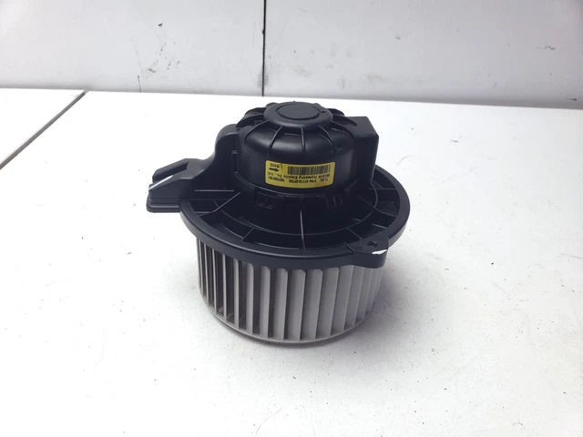 KIA SORENTO MK3 Ventilatore Ventilatore Motore 97113-2P700 2017 EUR 52 ...