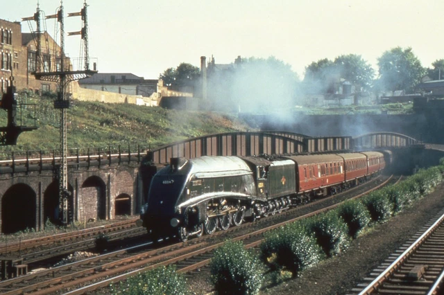 35MM RAILWAY SLIDE: COLOUR-RAIL: BRE 773: CLASS A4: 60014 SILVER LINK £ ...