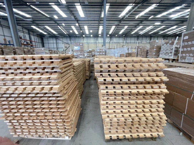 USED PALLET RACKING timber decks open boarded timber 900mm X 1350mm X ...