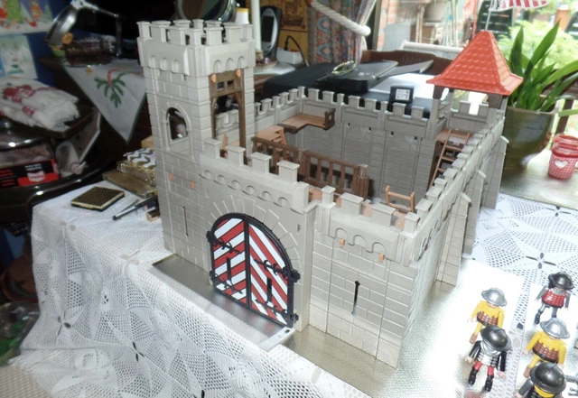 PLAYMOBIL CHATEAU FORT 3667 EUR 125,00 - PicClick FR