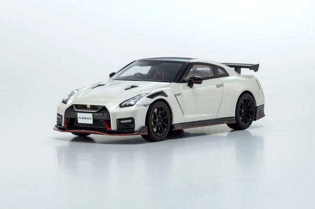 1:43 2022 NISSAN R35 GT-R NISMO Special Edition -- White -- Kyosho EUR ...