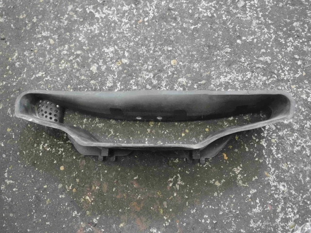RENAULT CLIO MK4 2013-2015 Upper Radiator Intake Duct 214B30199R £15.00 ...