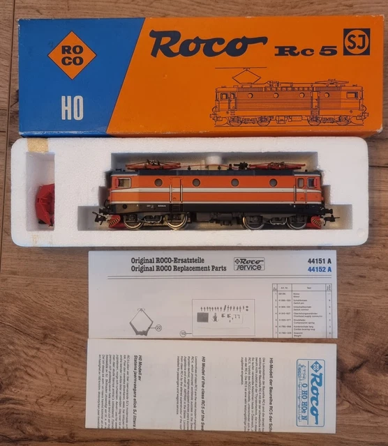 TRAIN LOCOMOTIVE 1/87 HO ROCO 43520 suédois SVERIGE SJ 44151A Sweden ...