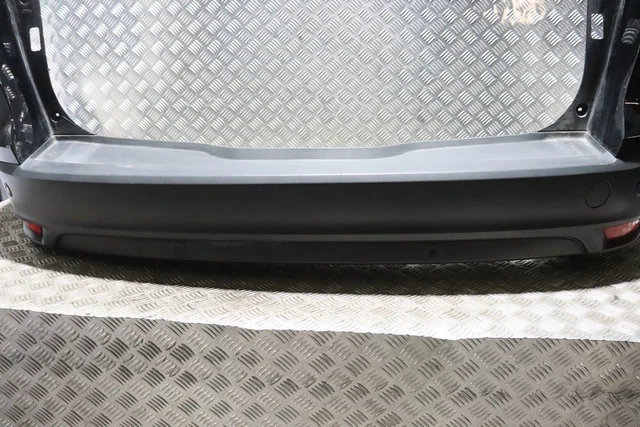 FORD FOCUS MK3 Estate Rear Bumper Complete In Shadow Black 2015-2018 ...