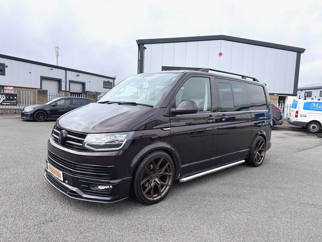 VW VOLKSWAGEN TRANSPORTER T6 Kombi Highline Blackberry 140 Bhp Manual ...