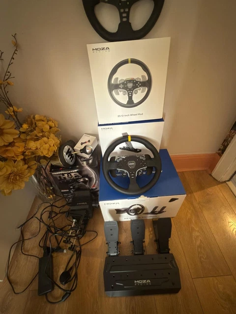 MOZA R5 DIRECT Drive Full Sim Racing Bundle – Wheel + Pedals + Shifter ...