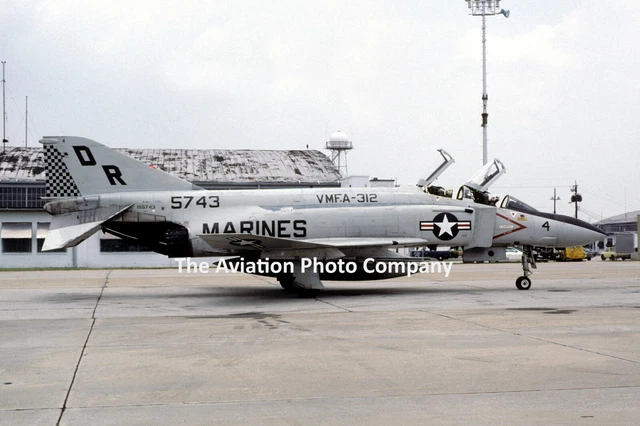 US MARINES VMFA-312 McDonnell F-4J Phantom 155743/DR-4 (1980 ...
