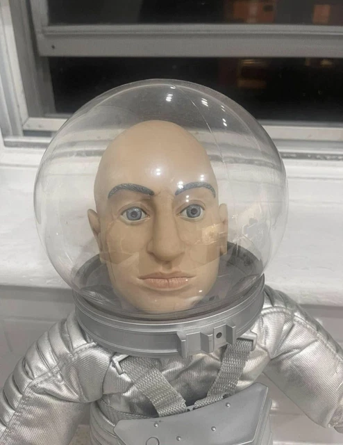 VTG AUSTIN POWERS 18” Moon Mission Mini Me Talking Action Figure 2000 ...