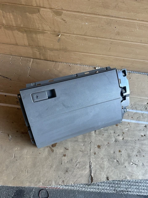 VW CRAFTER 7C II MAN TGE Handschuhfach 7C1857097B 7C1857264 (CR-5) EUR ...