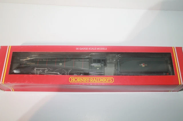 OO GAUGE HORNBY R309 Class A4 4-6-2 'Mallard' 60022 in BR Green £49.00 ...
