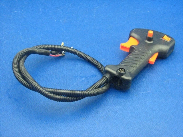 ACCÉLÉRATEUR COMPATIBLE POUR Fuxtec FX-MS152 Sens Du Moteur EUR 27,98 - PicClick DE